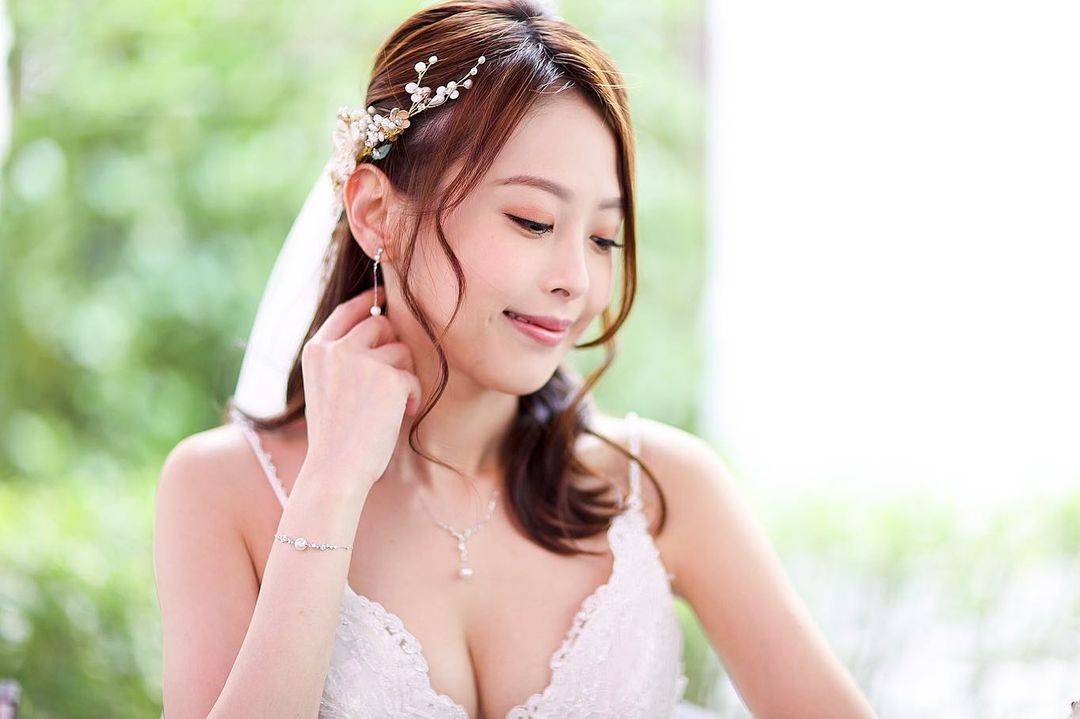 陳婉婷Hebe求助七仙羽師傅！前TVB「御用丫鬟」接受特訓學爆樽抱頭痛哭 | 最新娛聞 | 東方新地