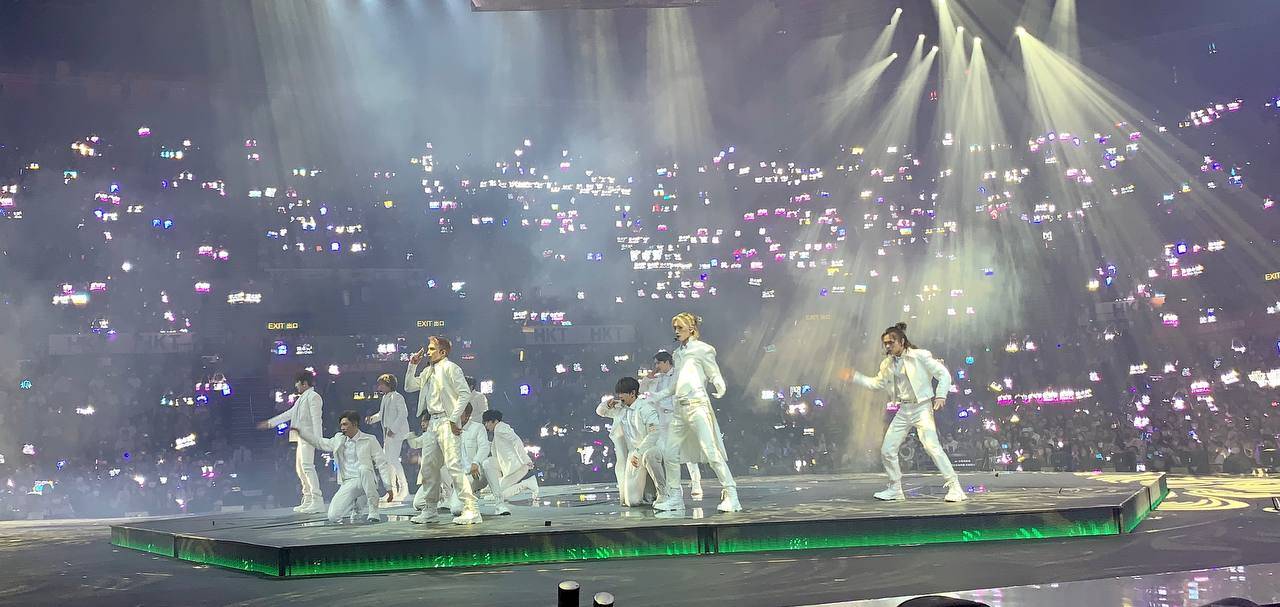 MIRROR演唱會｜Anson Kong險遇機關意外跌落台+重溫首場11大亮點 | 最新娛聞 | 東方新地