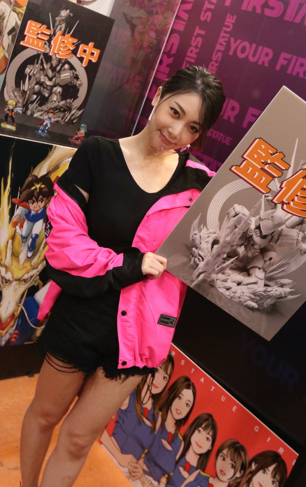 元祖動漫女神Rose Ma大戰新一代網紅 蘇小小拍住西童令龍友心心眼 | 最新娛聞 | 東方新地