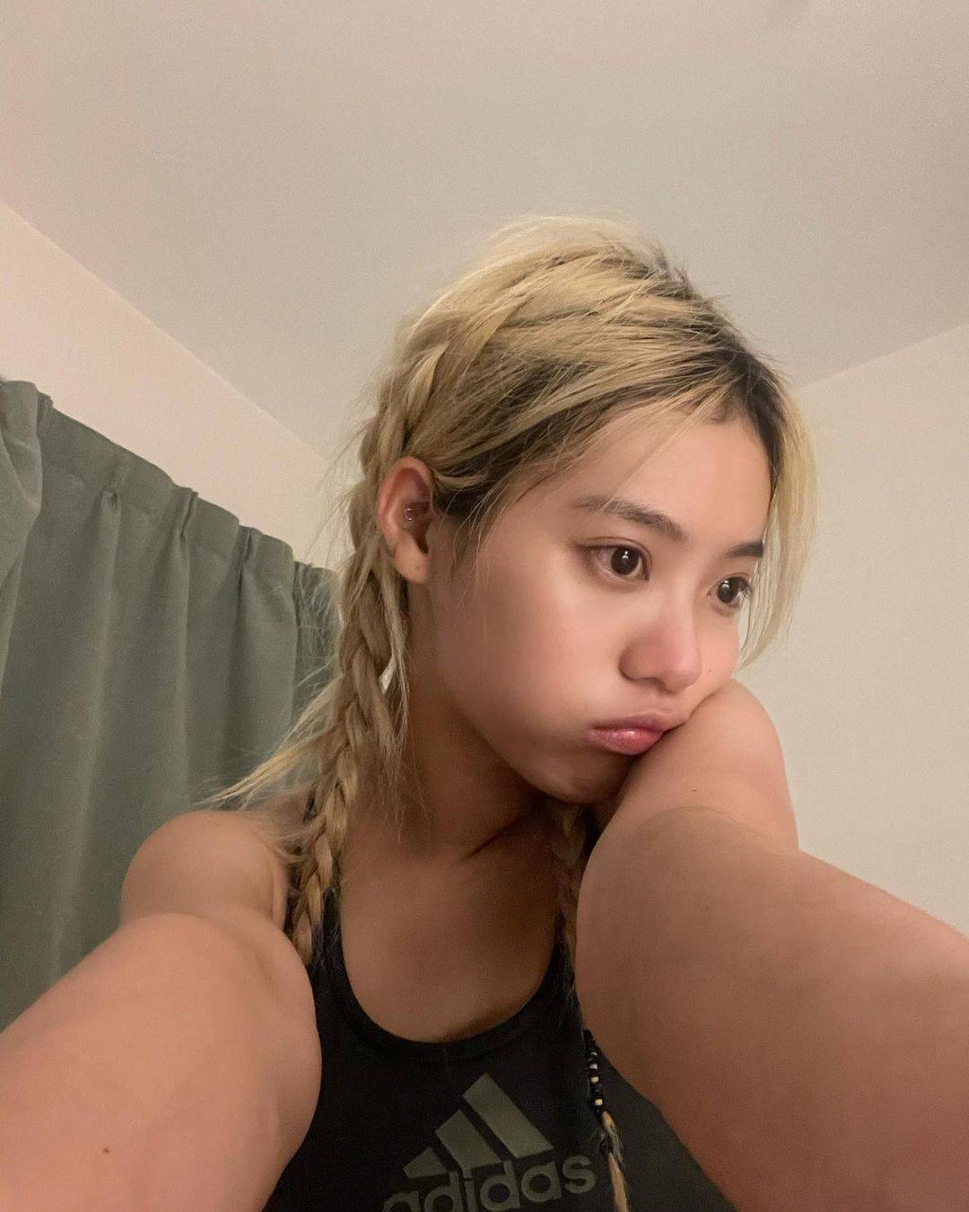 陳凱詠Jace被掟入雪櫃 環球絕情回應冇彎轉？ AGA鞏固一姐地位 | 最新娛聞 | 東方新地