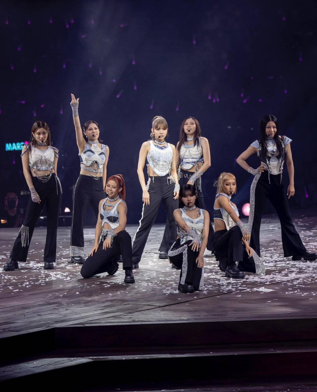 So Ching復工無期COLLAR越唱越少人 8變7再變4淪落到只得3女充撐場面 | 最新娛聞 | 東方新地