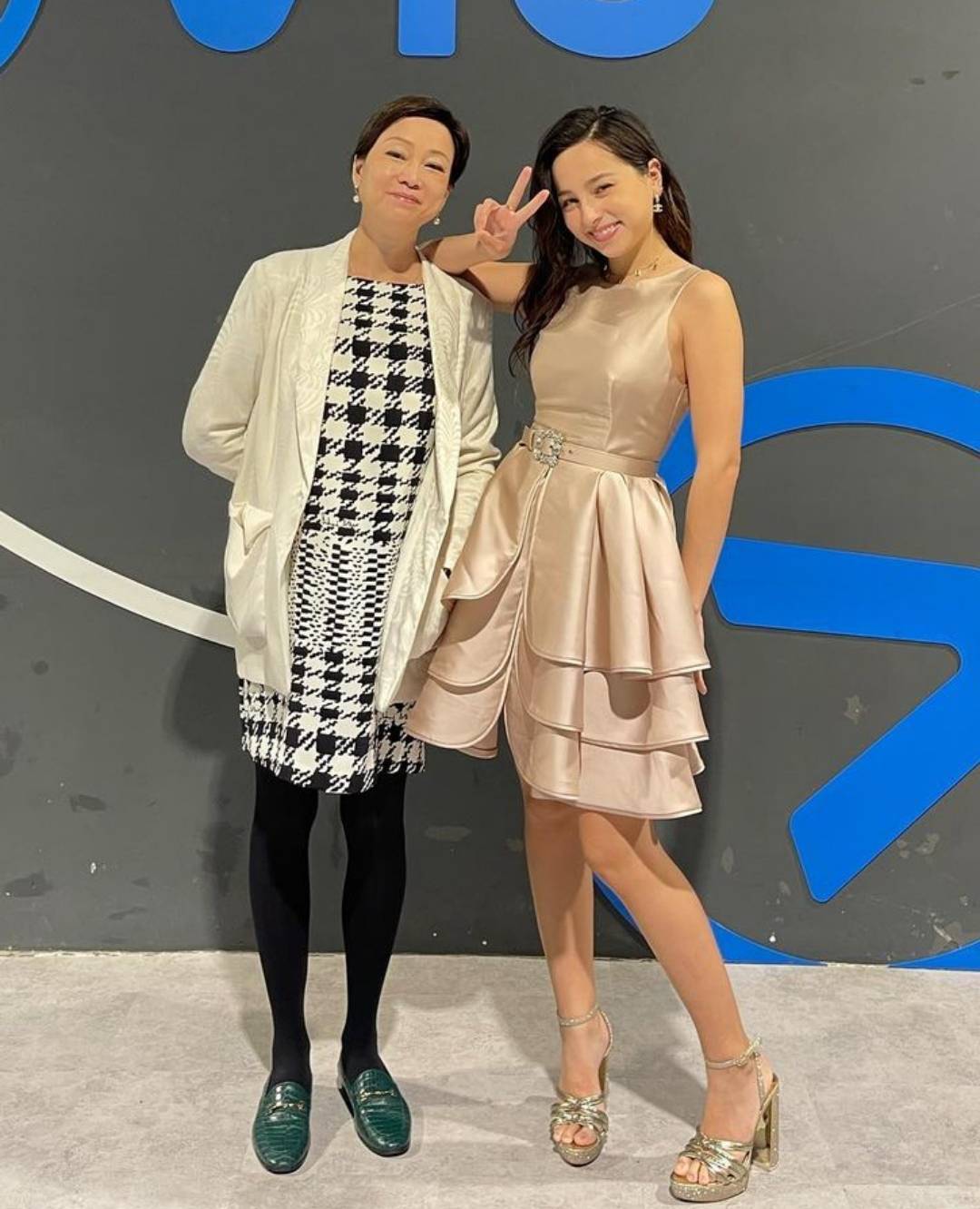 《1人婚禮》中法混血KOL 林欣 J Lou 現實獲男友求婚等做靚新娘 | 最新娛聞 | 東方新地